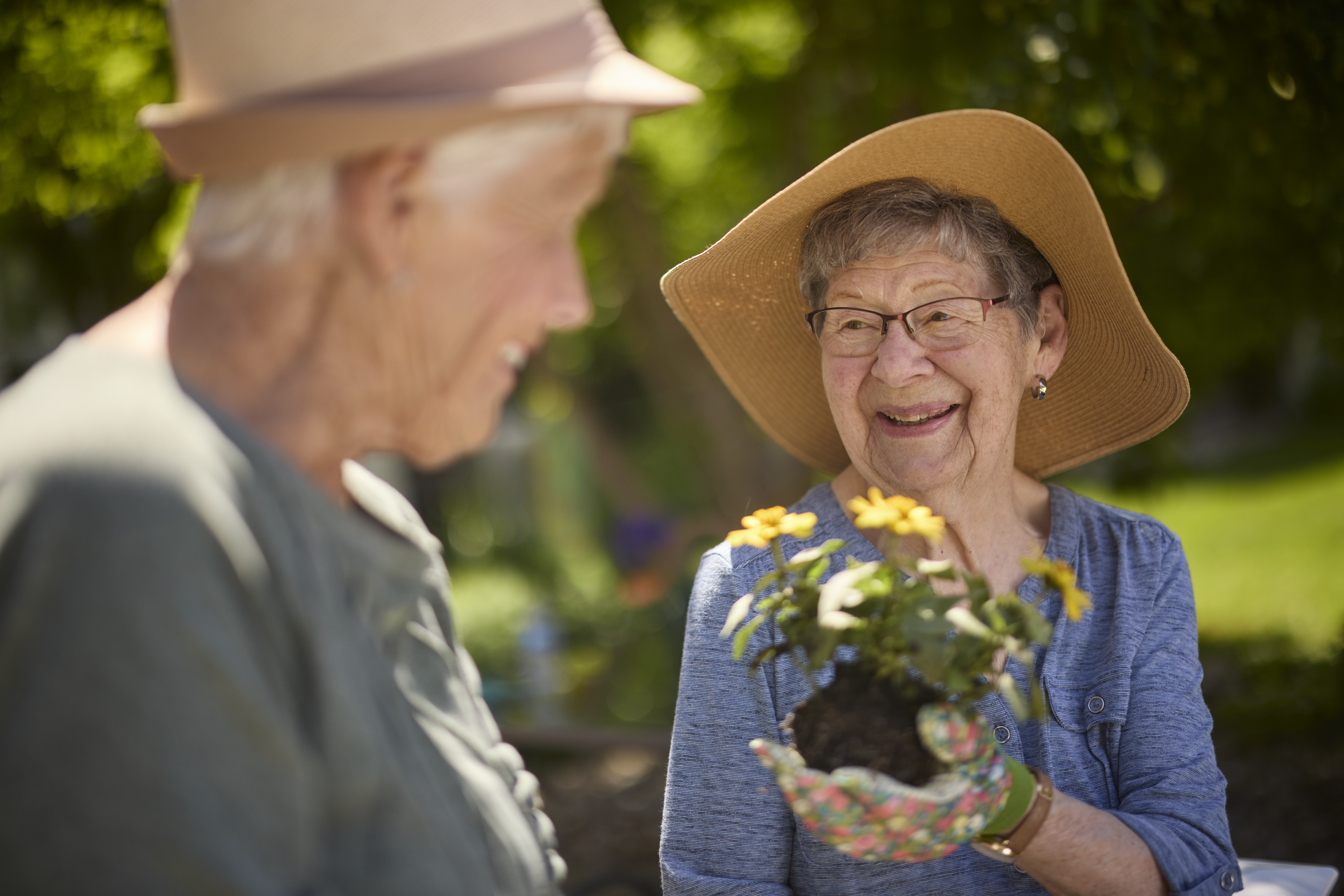 The Importance of Community for Positive, Joyful Aging | WesleyLife